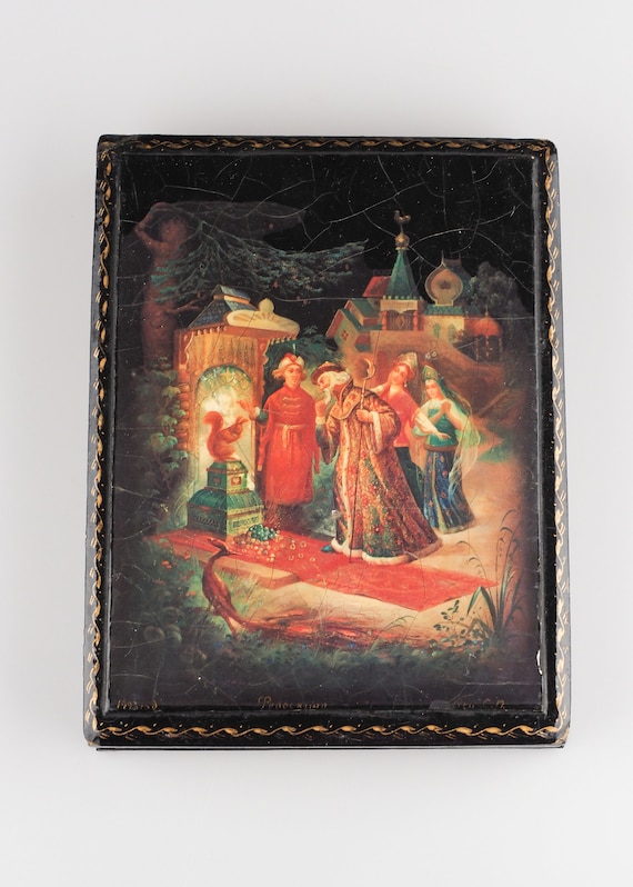 Vintage Russian Hand Painted Folk Art Lacquered Jewel… - Gem