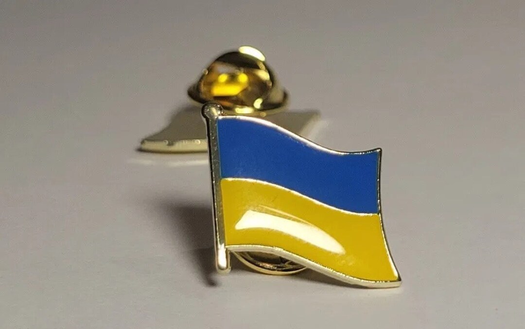 Ukrainian Flag Pin Ukraine Button Gift Backpack Pin I Stand With ...