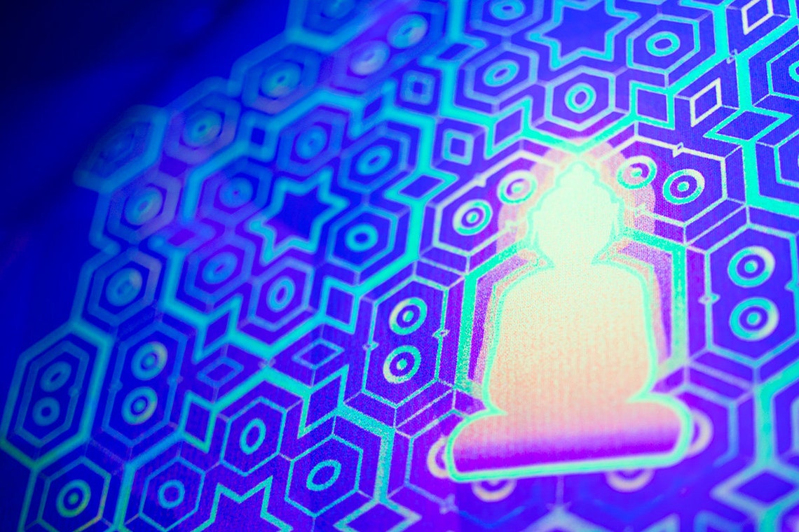 Trippy Tapestry Psychedelic Evolution Colorful UV Backdrop - Etsy