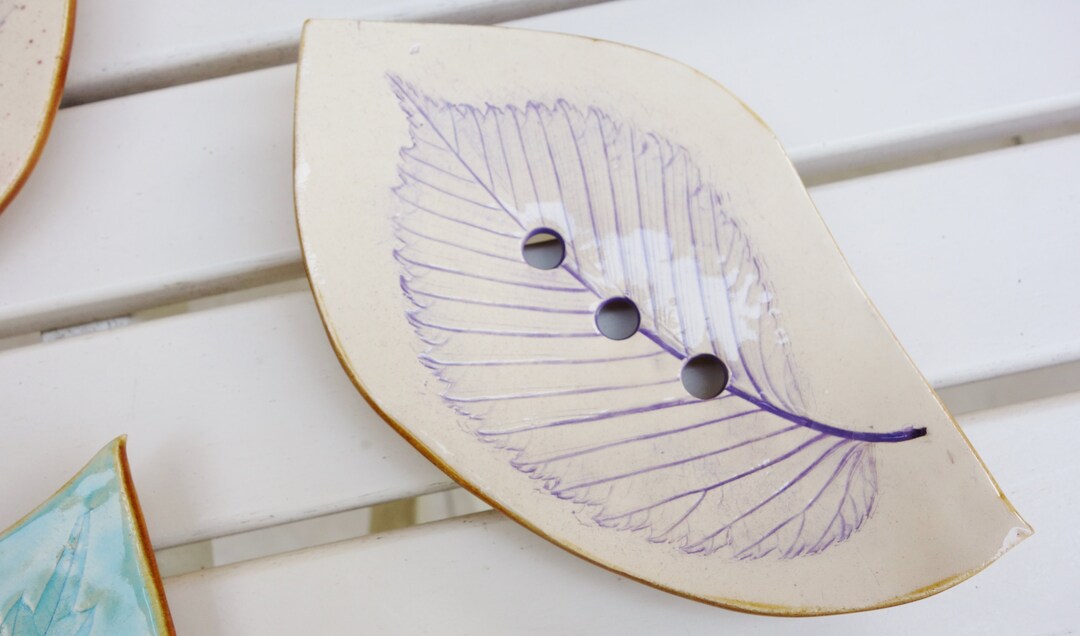 Unique Soap Dish With a Leaf, Handmade Soap Dish, a Unique Gift for Her ...