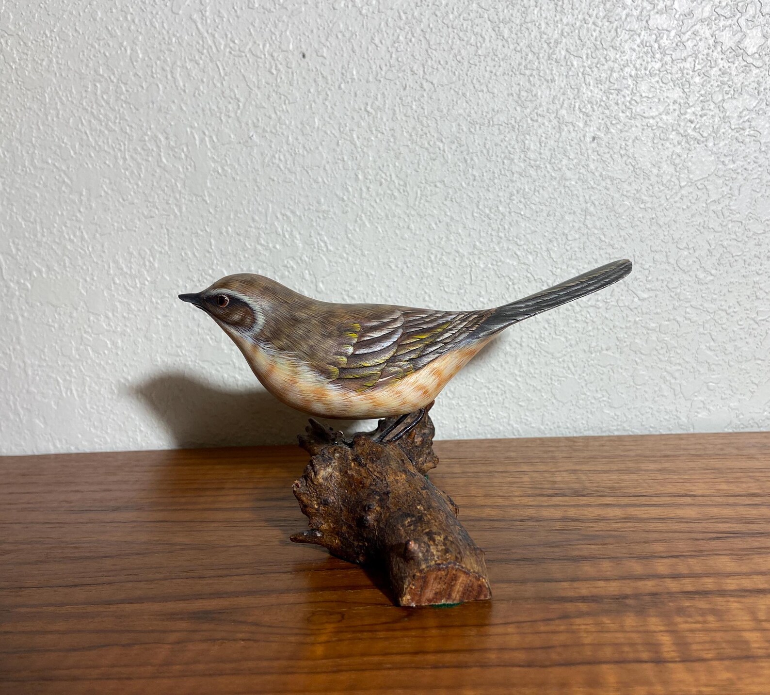 Highly Detailed Hand Carved and Painted Yellow Wagtail Bird on Tree ...