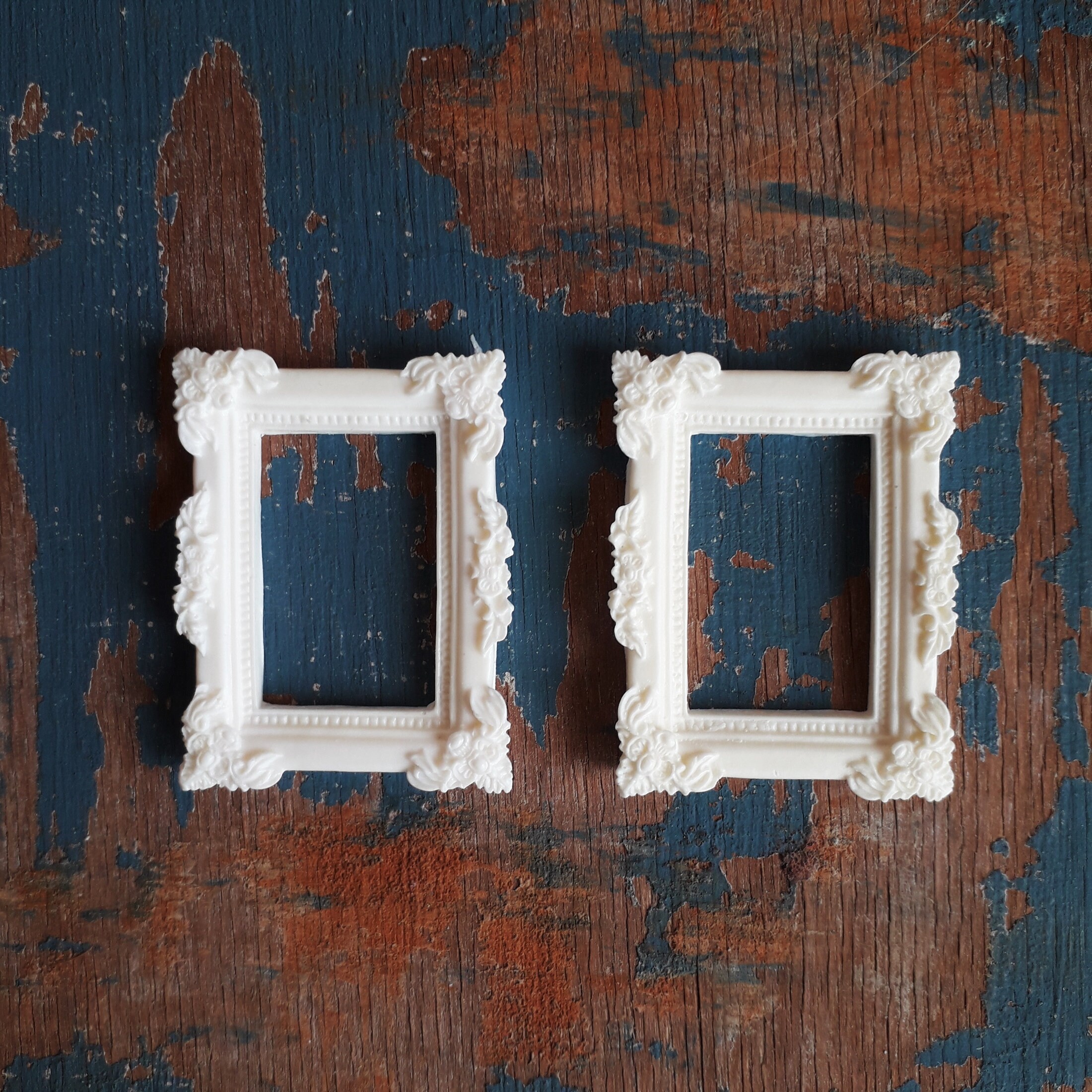 Dollhouse Making Doll house ornate frame for picture Scrapbook Craft ...