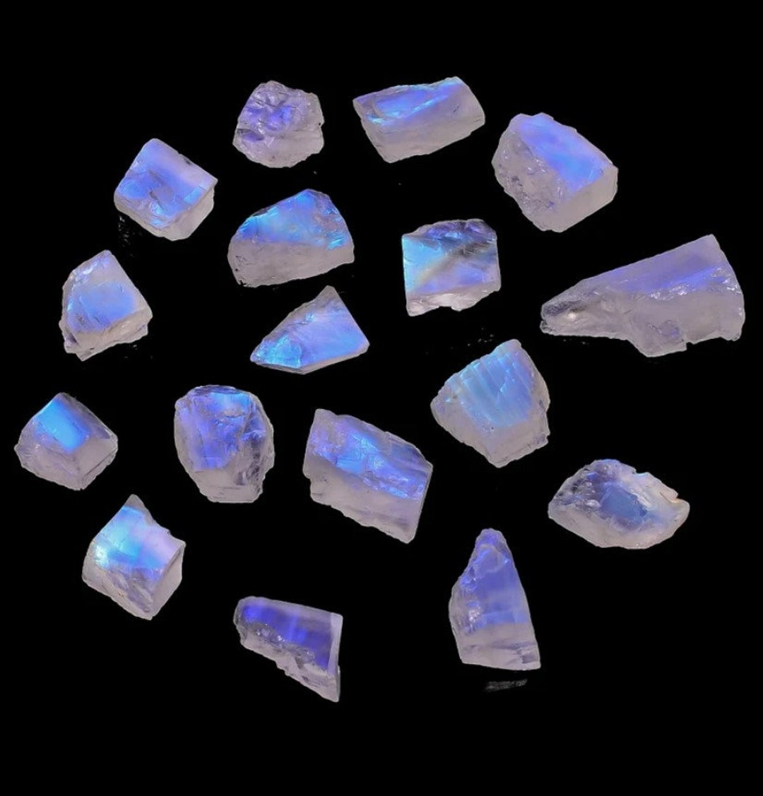 AAA+ Blue Flashy Rainbow Moonstone Rough Crystals: Raw Gemstone for ...