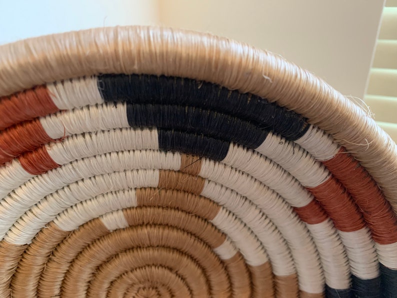 Rwandan Agaseke Hand Coiled Fruit Bowl Basket/wall Decor - Etsy