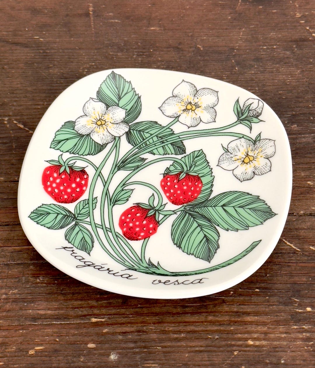 Arabia Finland Botanica Wall Plate Wild Strawberry (ahomansikka ...
