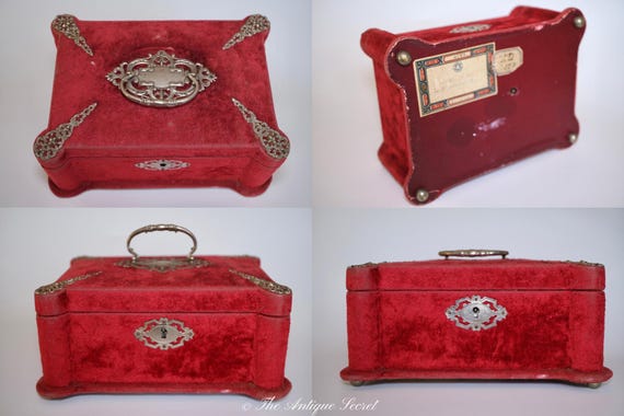 Rare Victorian Napoleon III jewelry / boudoir / music… - Gem