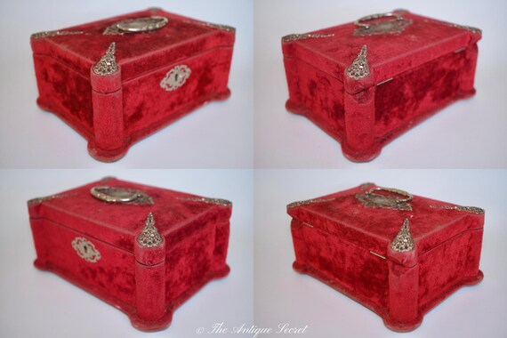 Rare Victorian Napoleon III jewelry / boudoir / music… - Gem