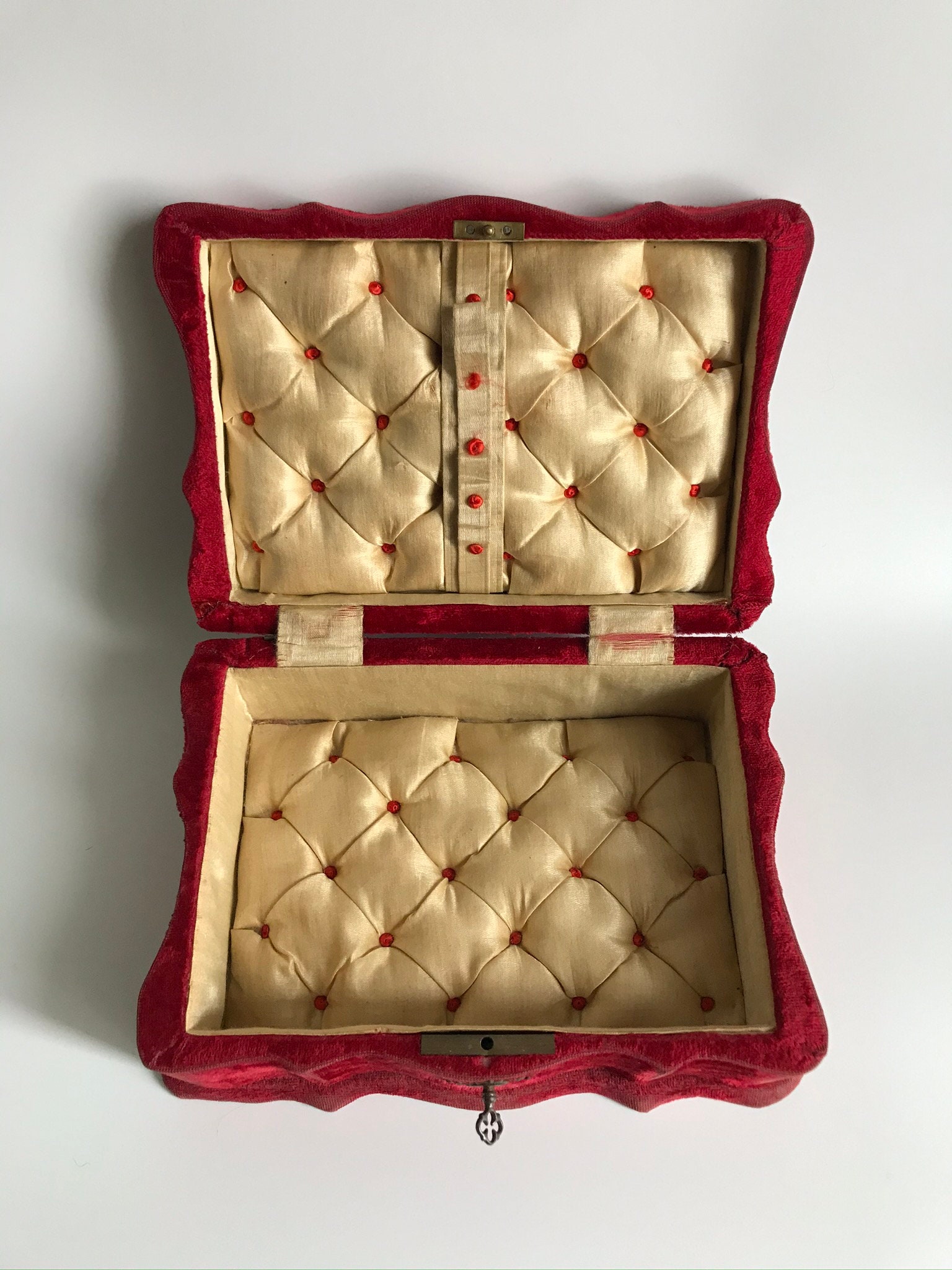 Beautiful Antique Art Nouveau Victorian Jewelry / Sewing Box Red Velvet ...