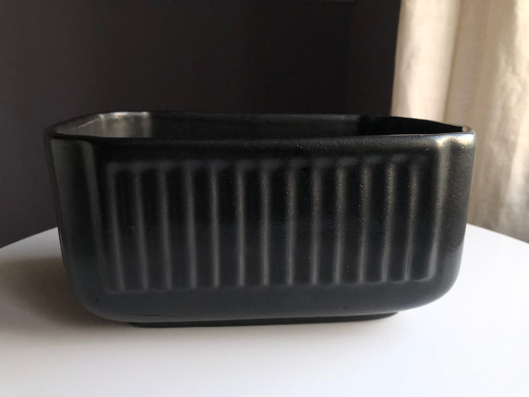 Vintage Haeger Planter Haeger Satin Matte Black Haeger 225 Ribbed ...