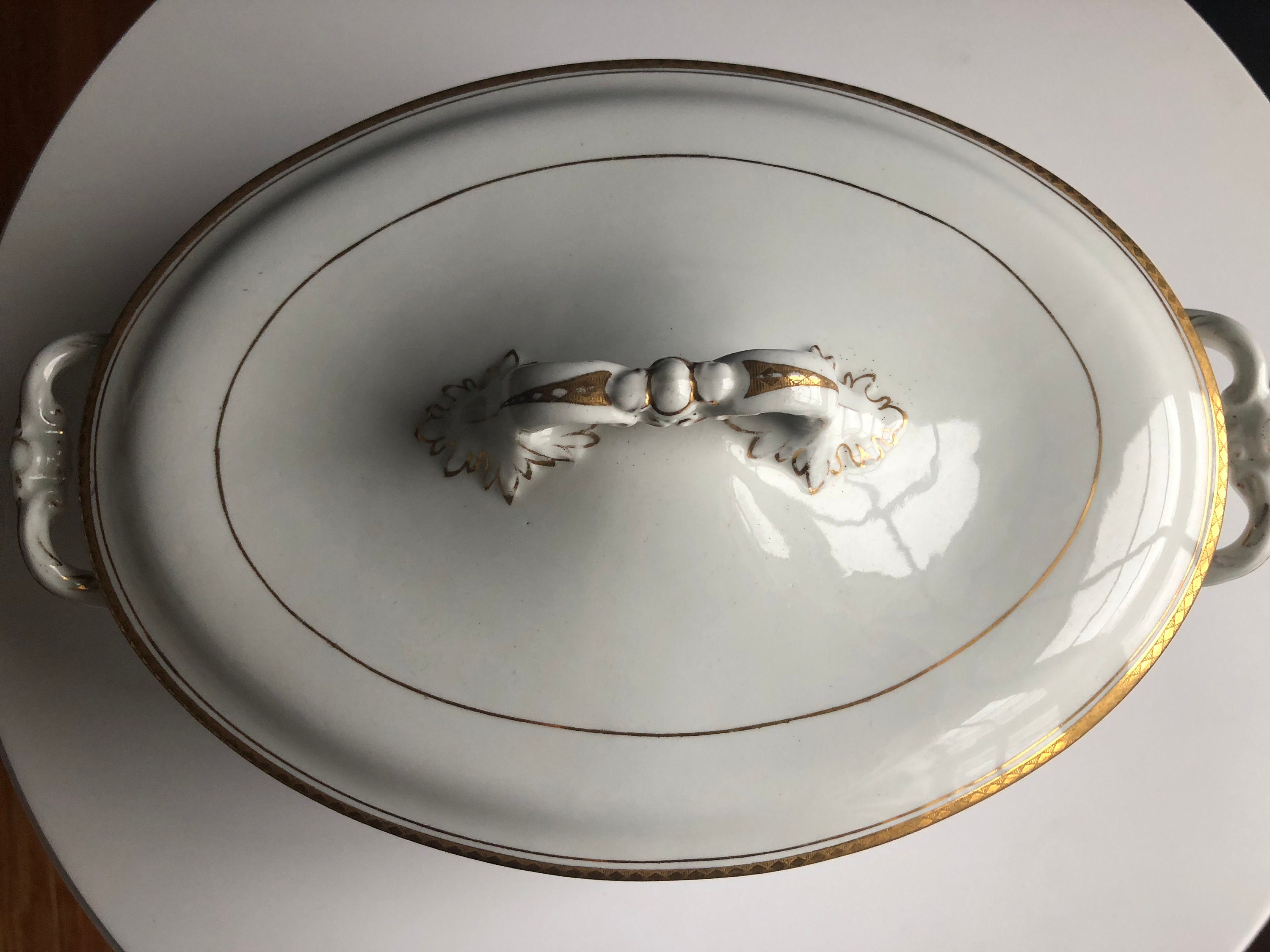 Antique John Maddock & Sons Ltd Royal Vitreous England Covered Oval ...