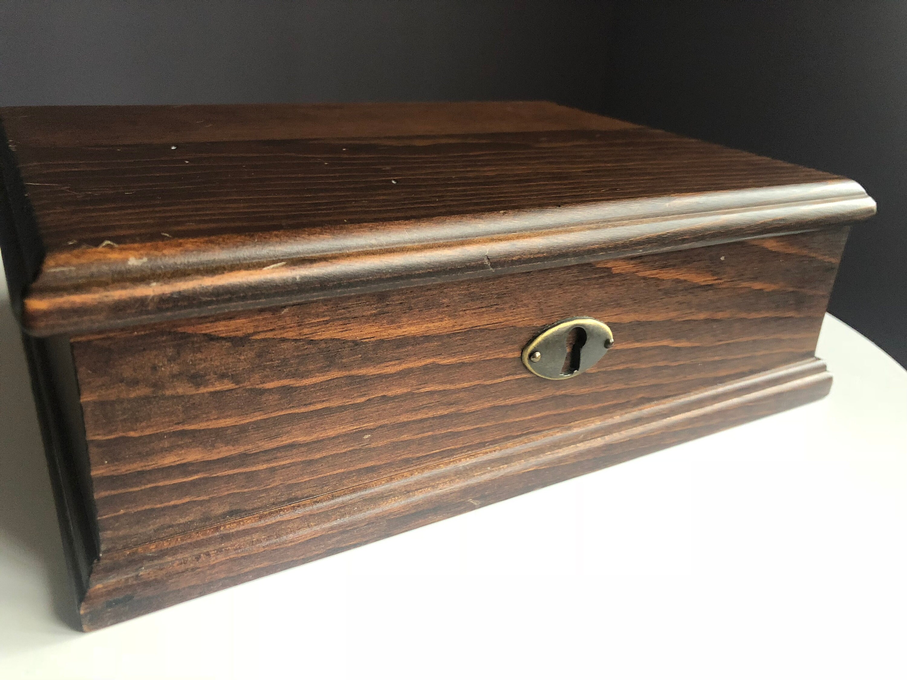 Vintage Dark Oak Wood Jewelry Box Three Mountaineers Inc. - Etsy