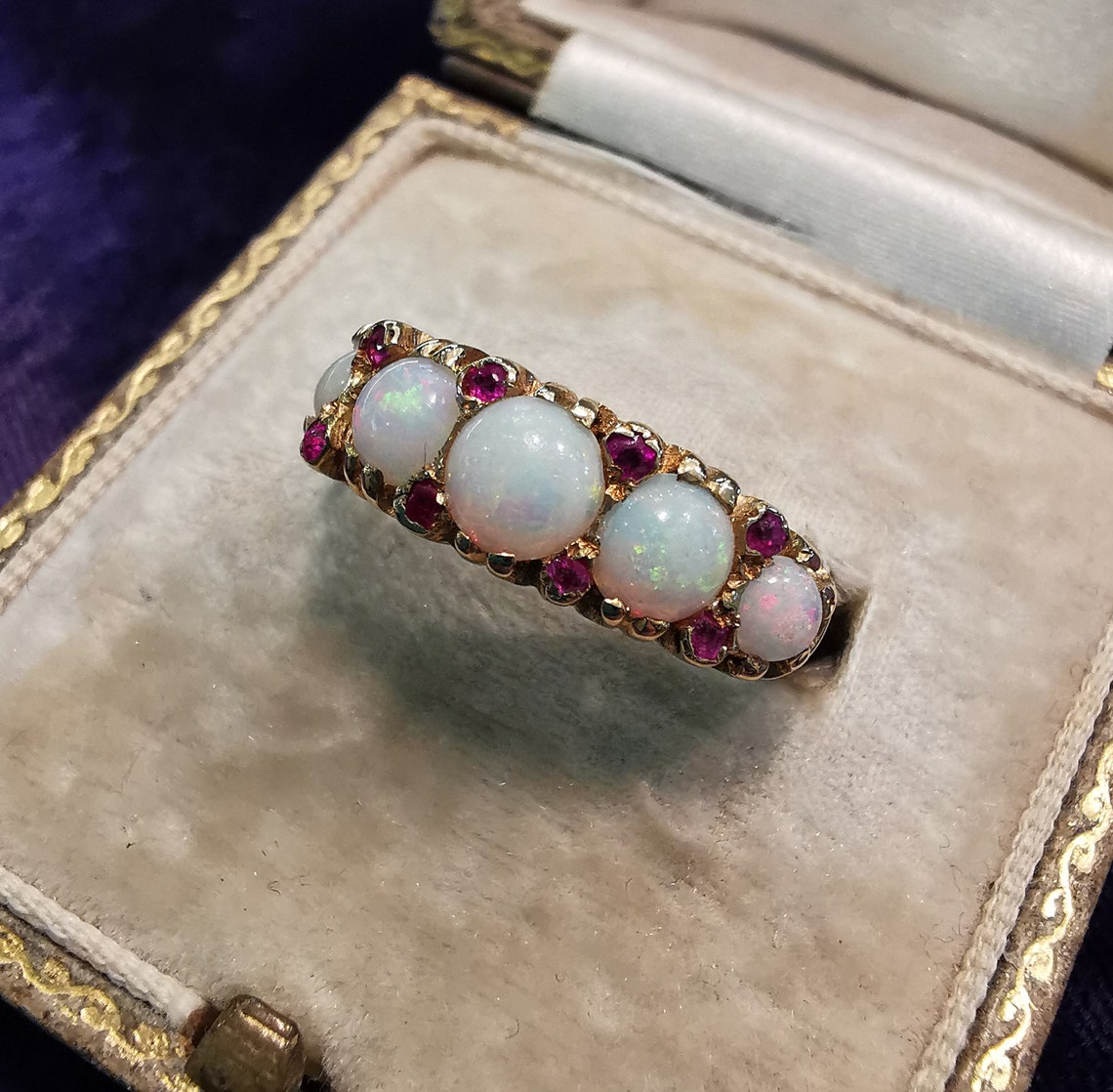 Vintage 18ct Gold Opal & Ruby Ring | Etsy
