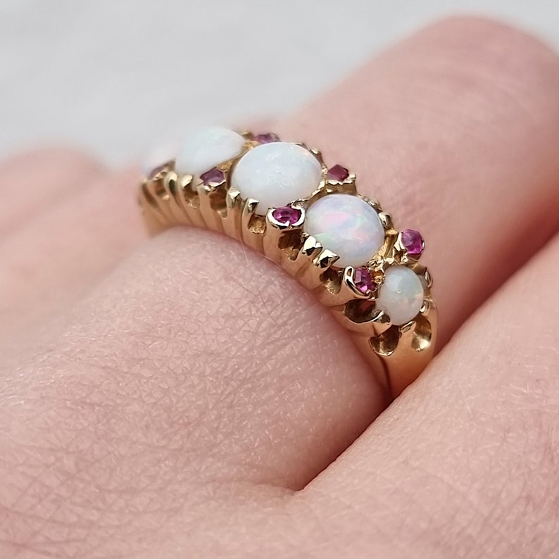 Vintage 18ct Gold Opal & Ruby Ring | Etsy
