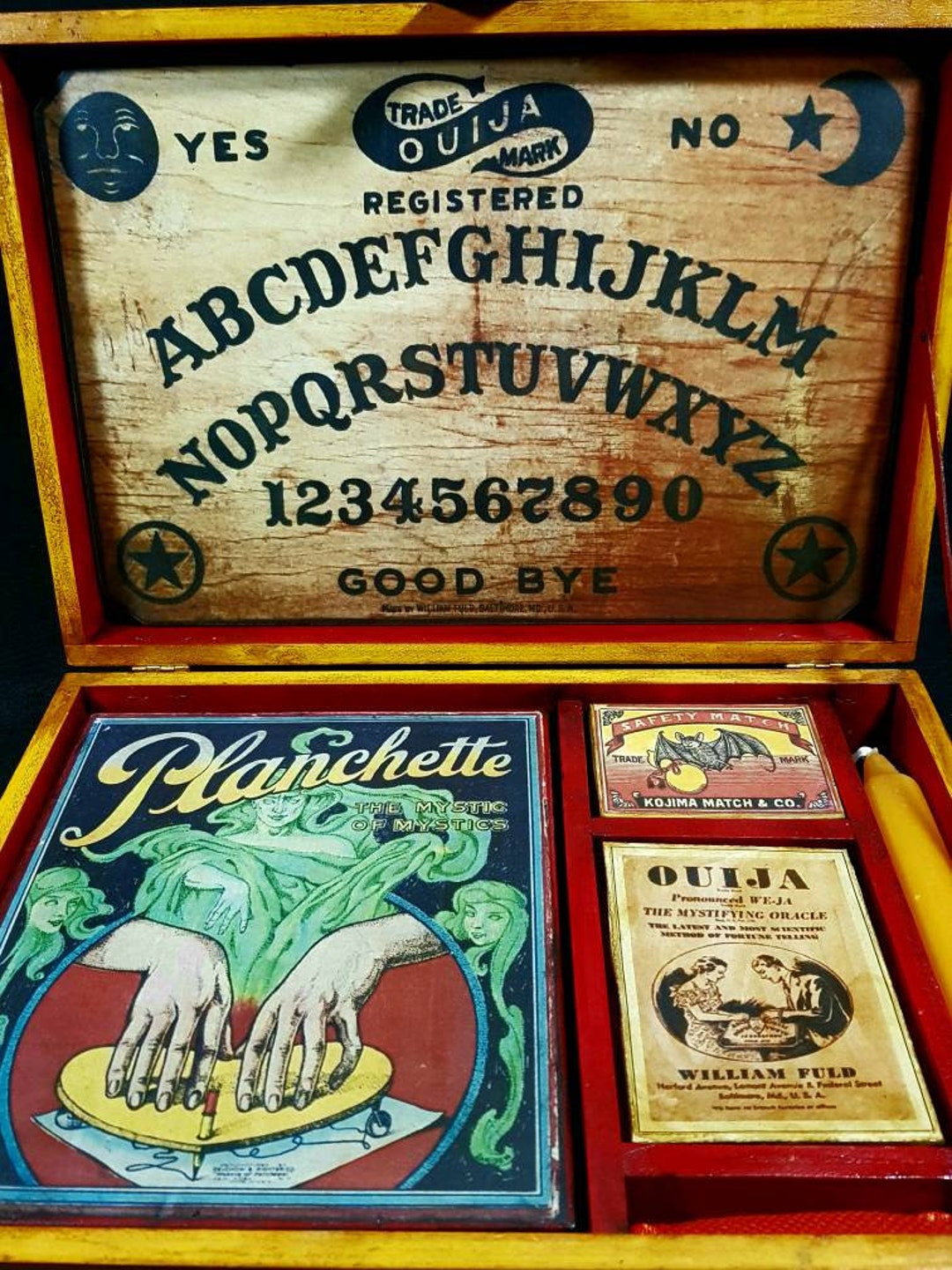 Eusapia Paladin Box - Etsy