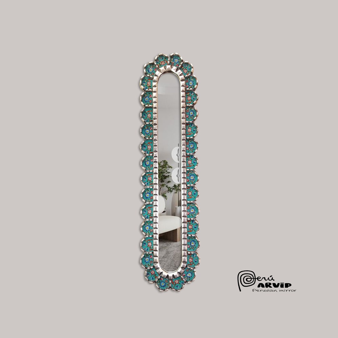 Columna Turquesa Peruana De Cuscaja De Espejo Largo En Una Variedad De ...