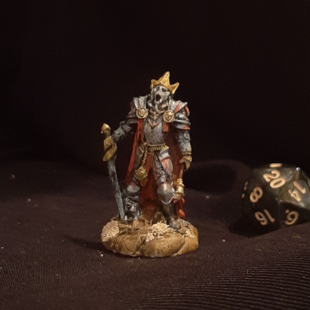 Undead Skeletal King 28mm Hand Painted Reaper Bones 5 Tabletop - Etsy