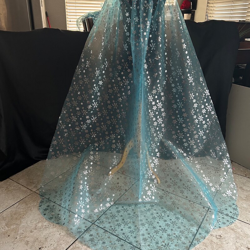 Elsa Cape - Etsy