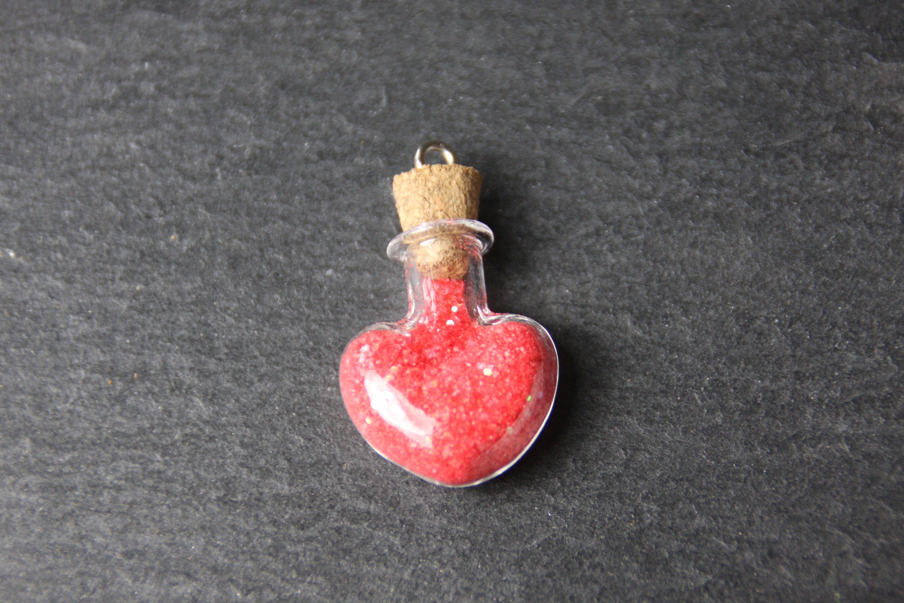 2 X Glass Vial Heart Shape With Cork Screw Eyelet - Etsy