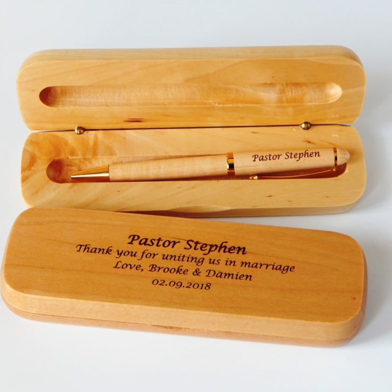 Pastor Gift - 60+ Gift Ideas for 2026