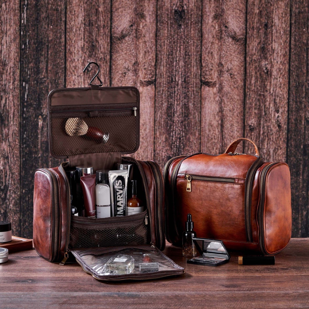 Groomsmen Gifts Hanging Toiletry Bag Personalized Large Men's Wash Bag ...