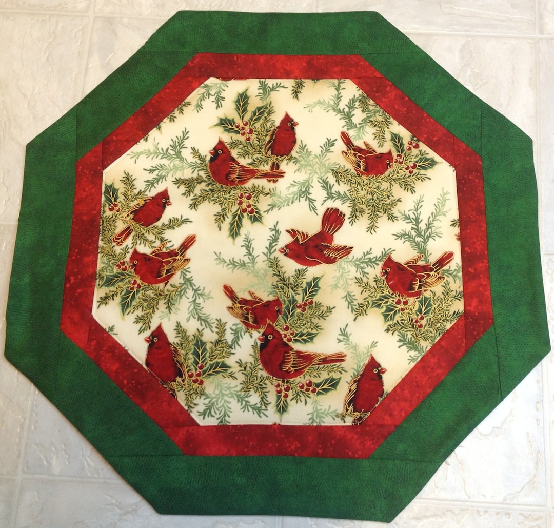 Cardinal Table Topper, Quilts for Sale, Teacher Gift, Festive Decor ...