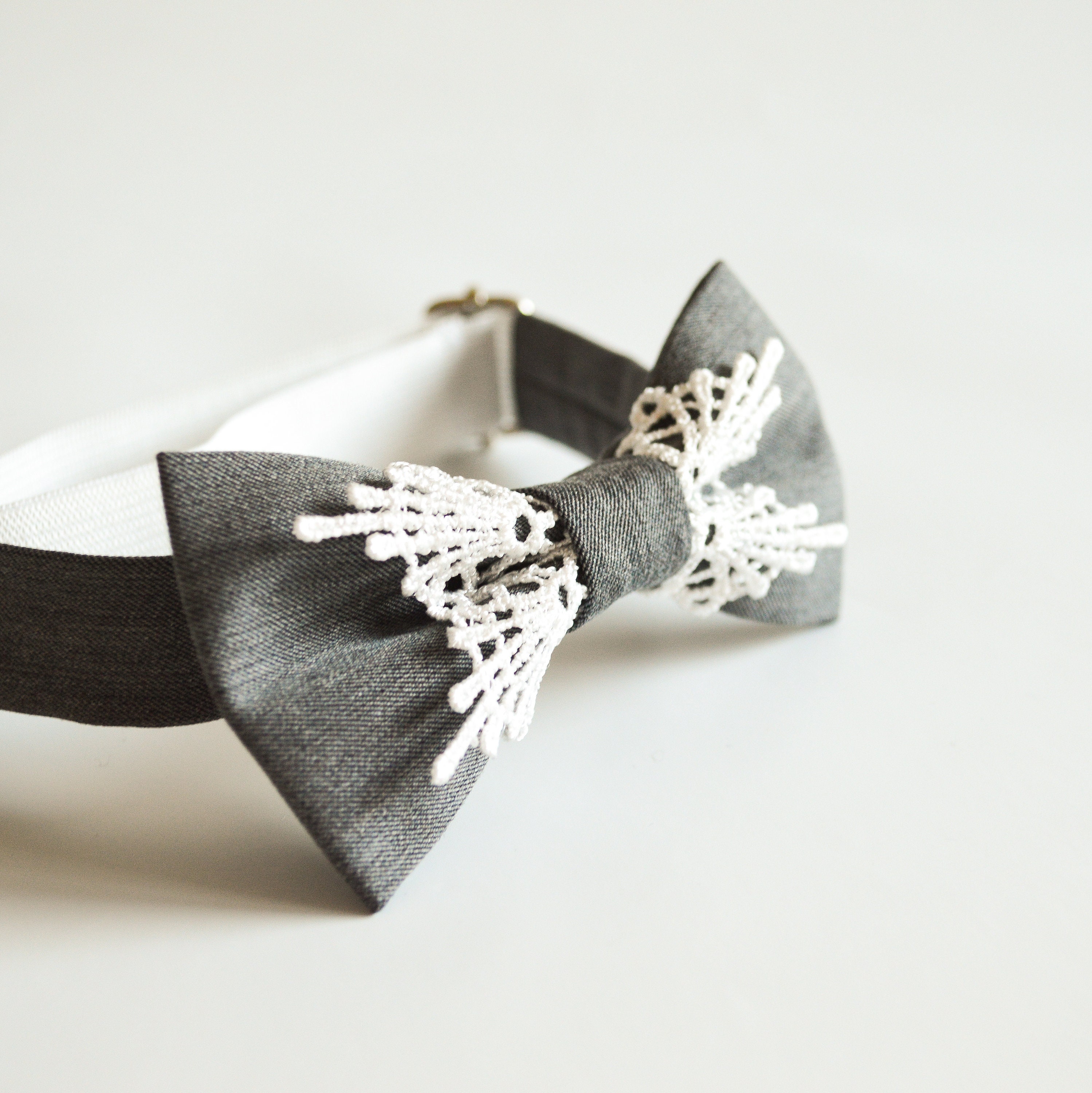 Gray Bow Tie, White Bow Tie, Adjustable Pre Tied Bow Tie, Groomsmen Bow ...