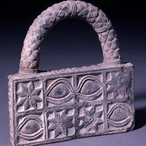 Bandundu Bucket Pendant, Dalu Bucket, Apkallu, Anunnaki, Atropotaic ...