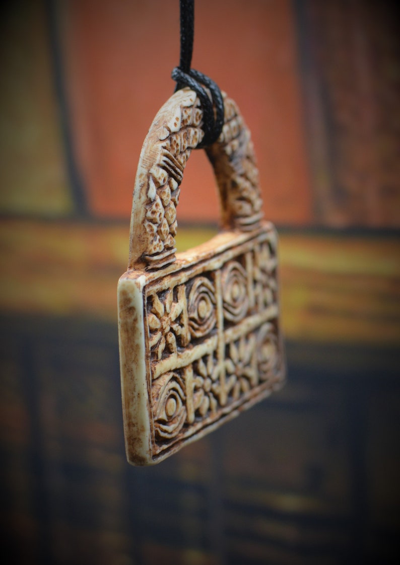 Bandundu Bucket Pendant, Dalu Bucket, Apkallu, Anunnaki, Atropotaic ...