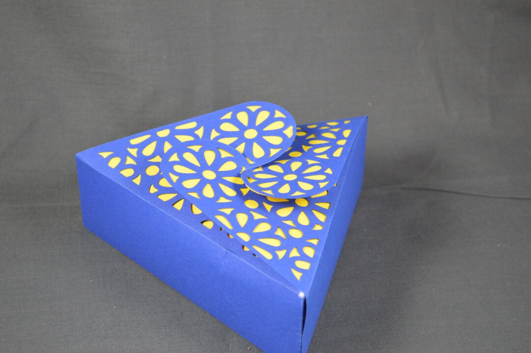 Trifold Flower Cutout Box - Etsy