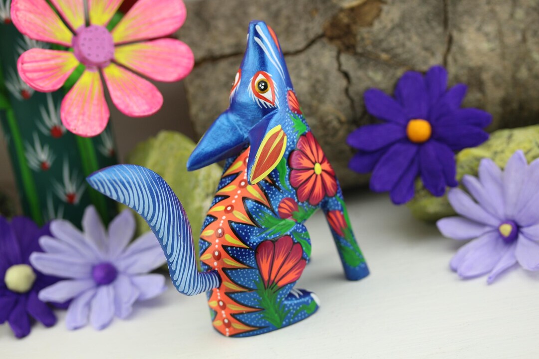 Wolf alebrije Hand Carved and Painted by Oscar Carillo - Etsy