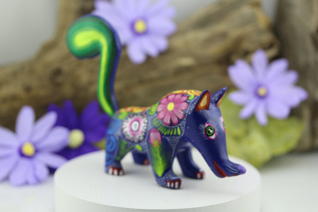 Anteater alebrije Hand Carved and Painted by Oscar Carillo - Etsy