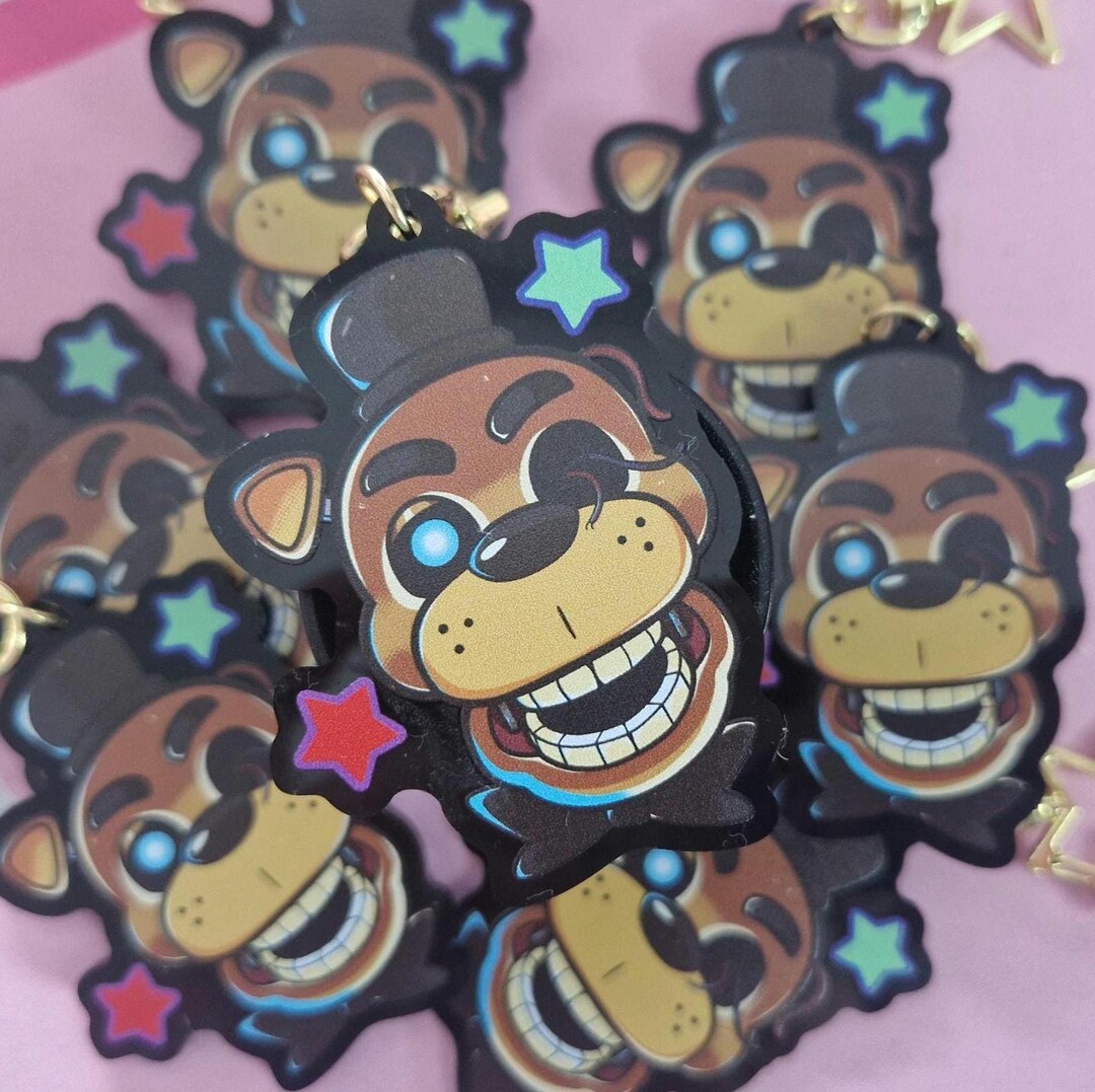 Five Nights at Freddy's -golden Freddy | Freddy | Bear | Furry ...