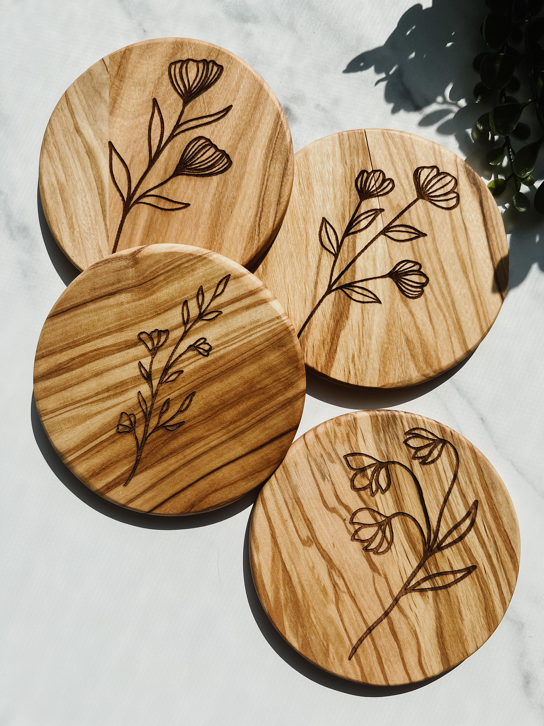 Wildflower Coaster Set Set of 4 Wooden Coasters Olive Wood Wood Grain Floral Etsy