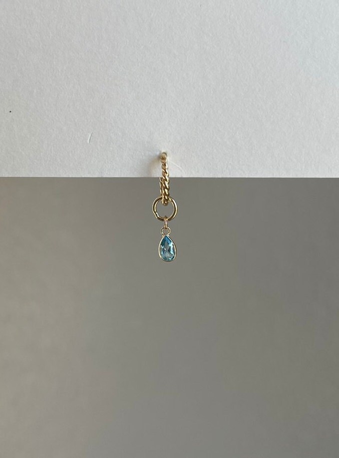 Single Solid 14k Gold Hoop Charm - Etsy