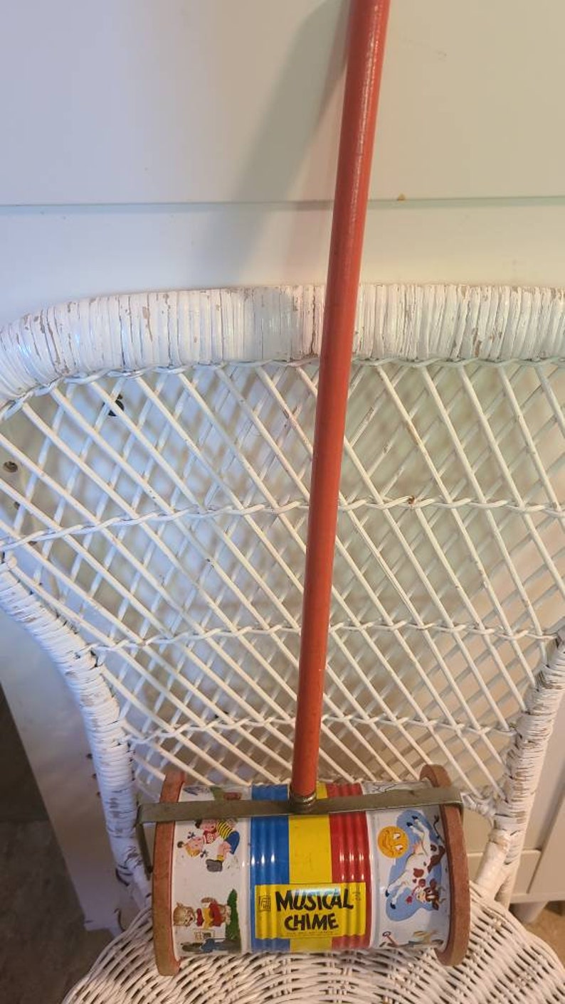 Vintage 1950's Fisher Price Musical Chime Roll Push Barrel - Etsy