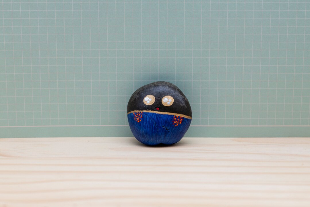 Small Emotional Pebble Buddy - Kawaii Cute Face - Rock Friendly ...