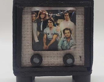 Mini TV Set / Wood TV / Classic TV Shows price Includes 2 - Etsy
