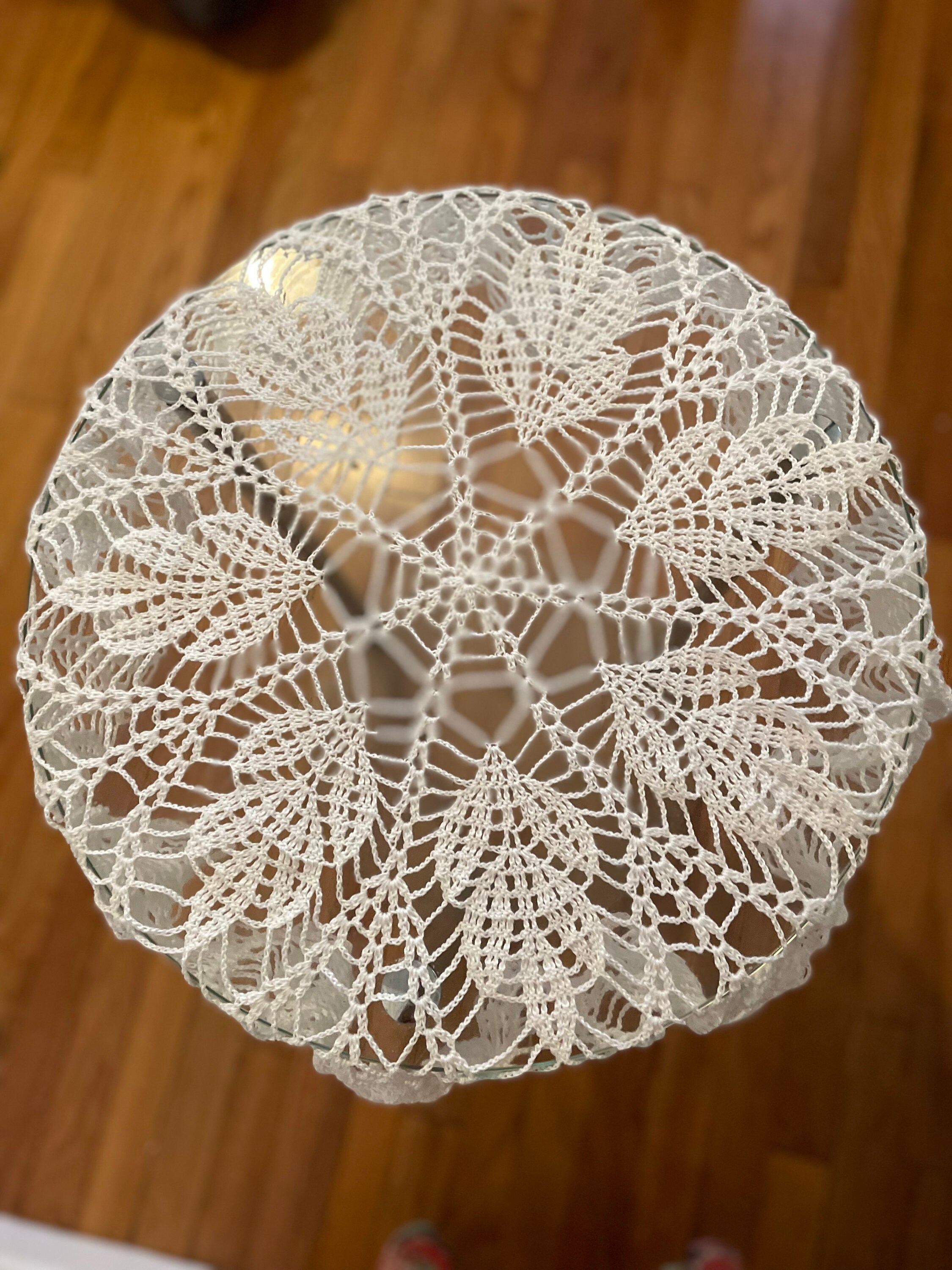 Extra Large Beautiful Doily With Leaf Motif - Etsy Canada