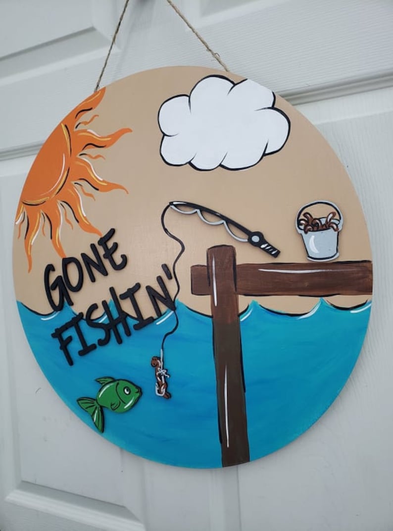 Gone Fishin Round Door Hanger - Etsy