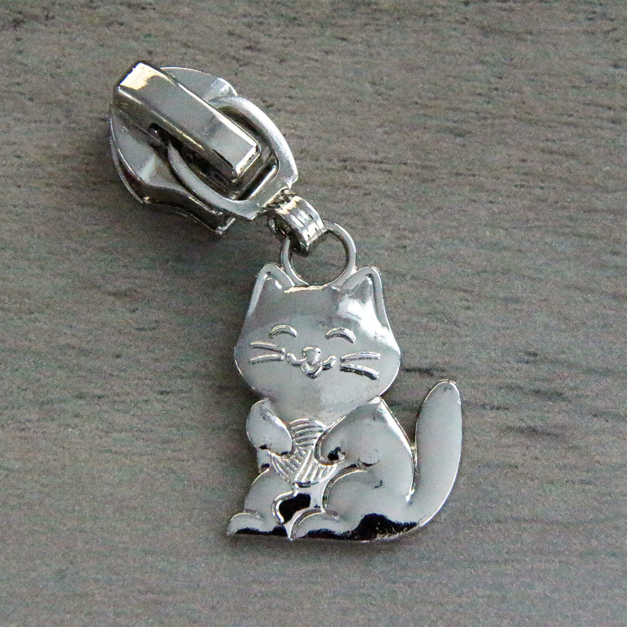 Cat with yarn zipper pulls 5 pcs designed for 5 nylon | Etsy
