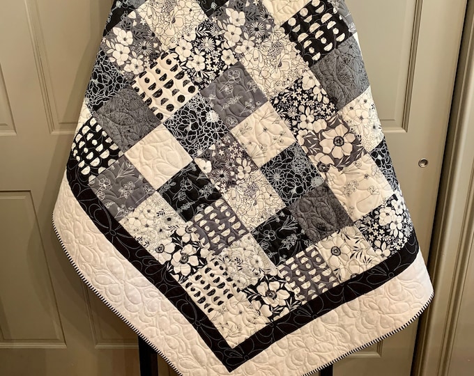 Handmade Quilt, Black, Gray and White Quilt, Patchwork Throw, Floral ...