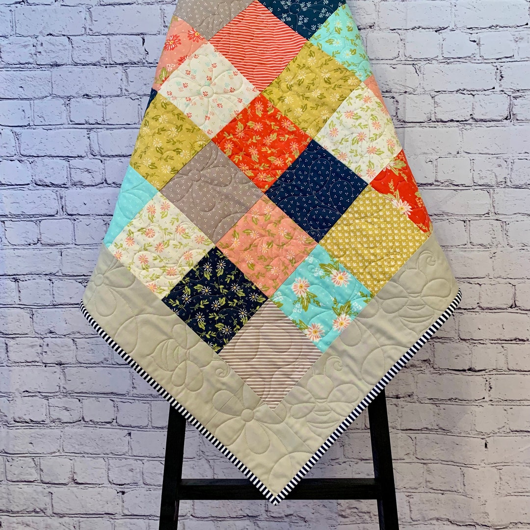 Handmade Patchwork Quilt, Lap or Table Quilt, Wall Hanging, One-of-a ...