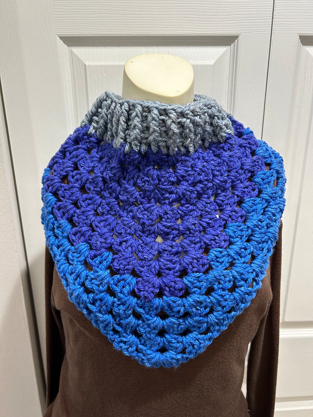 Crochet Bandana Cowl - Blue Mustang - Etsy