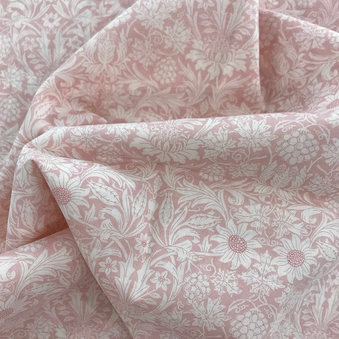MORTIMER Liberty Tana Lawn® Fabric Square Bundle Coco & Wolf Liberty London Fabric Small Project ...