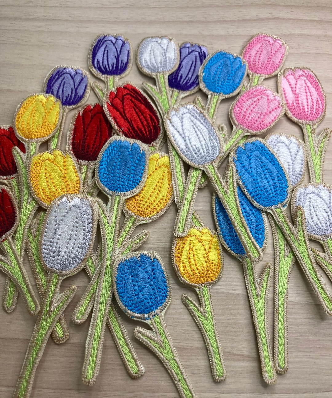 Set of 3 Pieces of Different Sizes, Embroidered Patch Tulips, Iron on ...