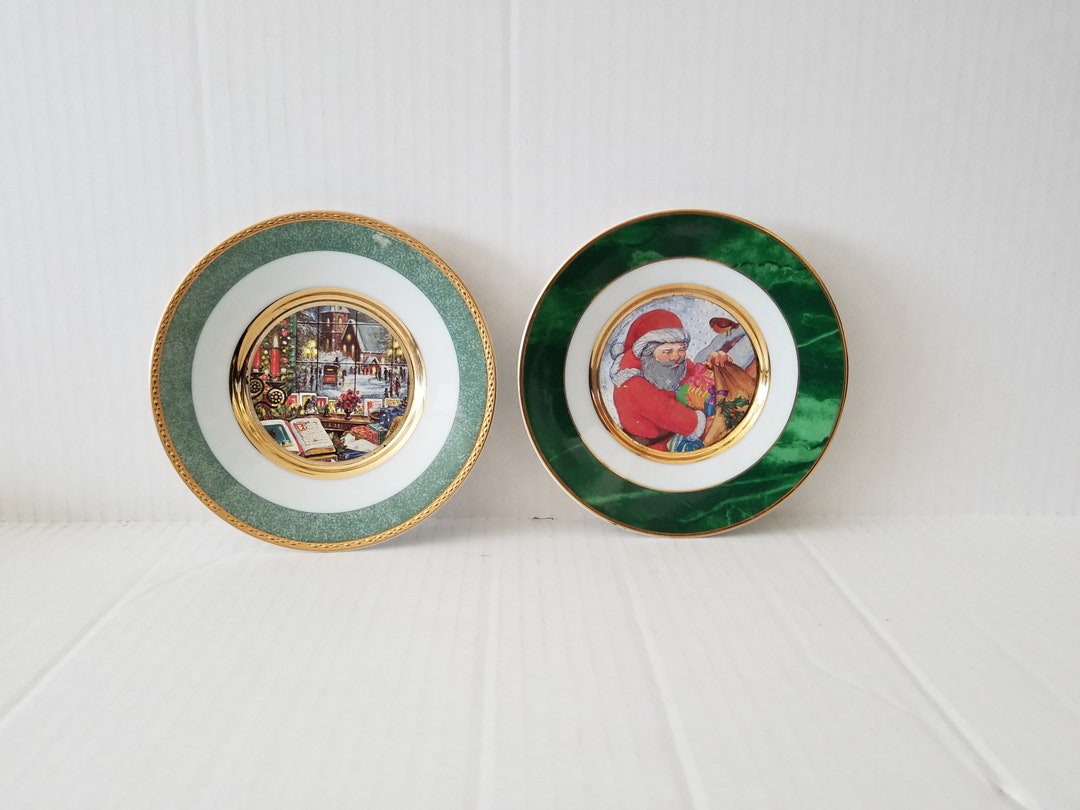 Lot of Two Vintage Dufex Art 24k Gold Trim Christmas Theme Plates - Etsy