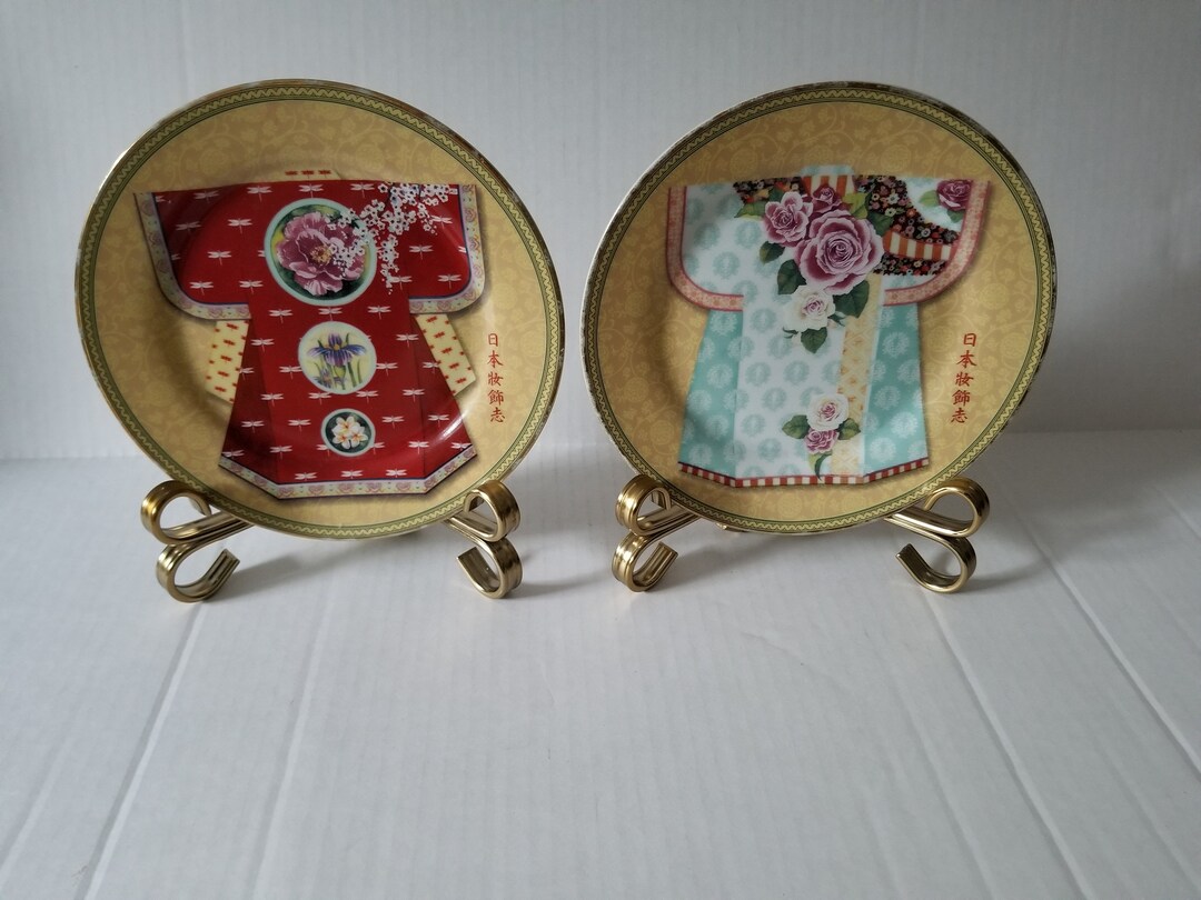 Set of Two Japanese Kimono Plates - Etsy