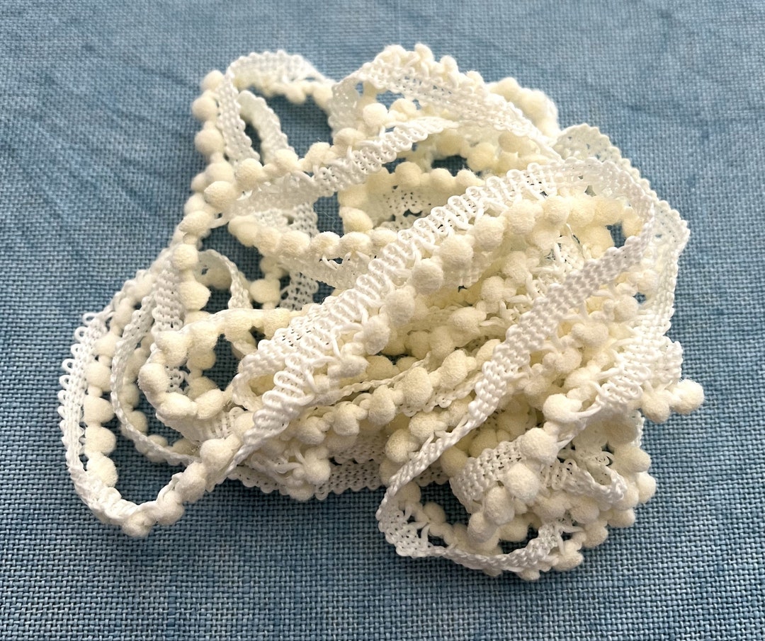 Winter White Mini Pom Pom Trim (MPP-89) by Vintage Needlearts ~ Hand ...