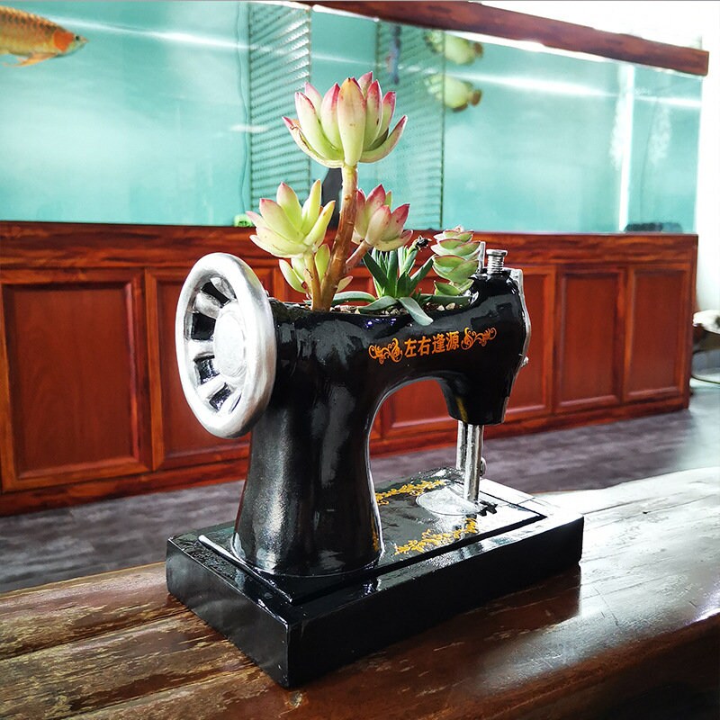Resin Creative Retro Sewing Machine Succulent Pot for Home Decration ...