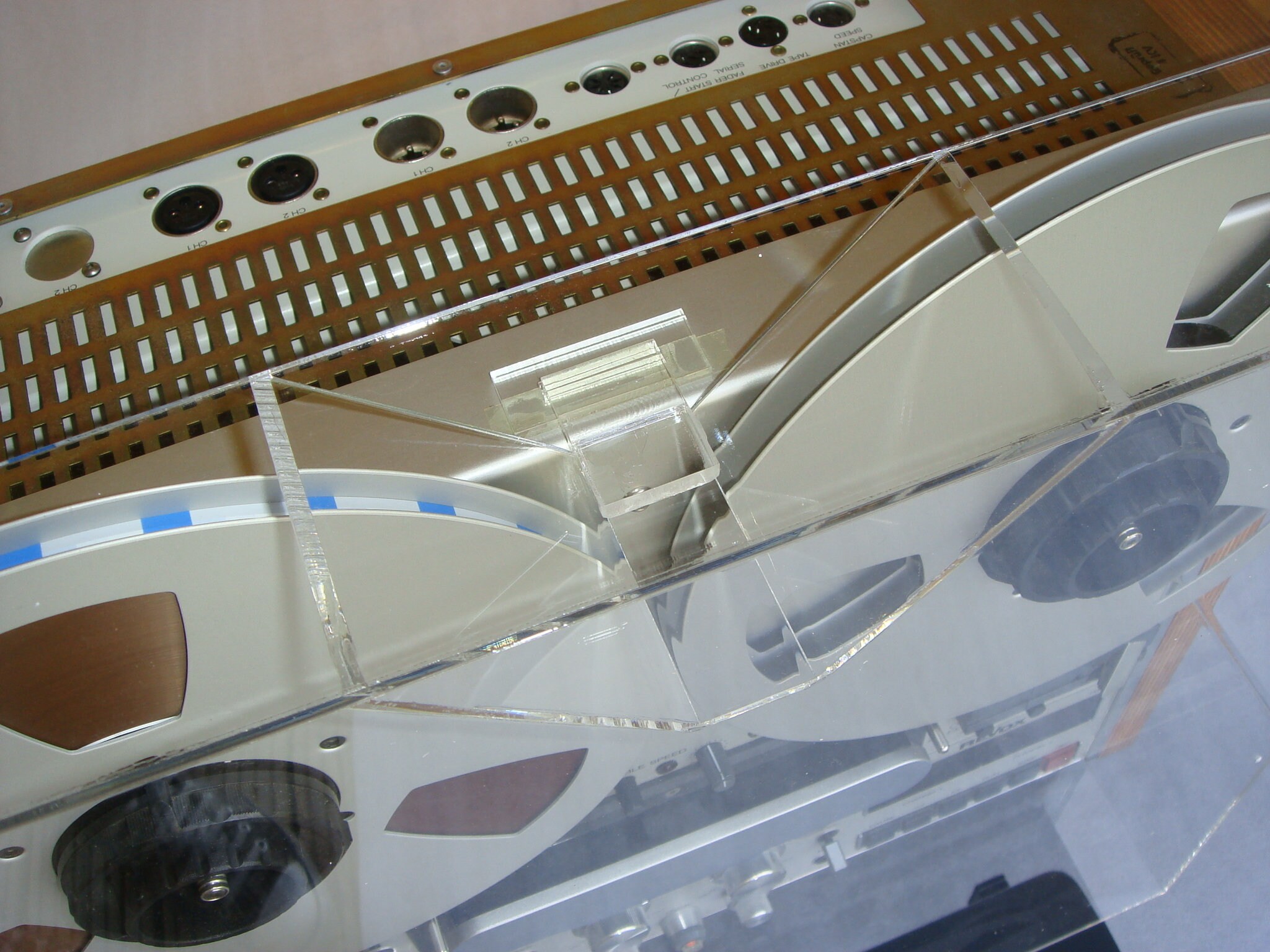 NEW Clear / Bronze Dust COVER for TEAC X-1000R/M X-2000R/M A-3300 Etc ...